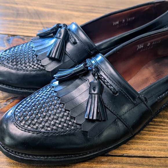 Allen Edmonds | Shoes | Allen Edmonds Black Leather Cody Tassel Loafers ...